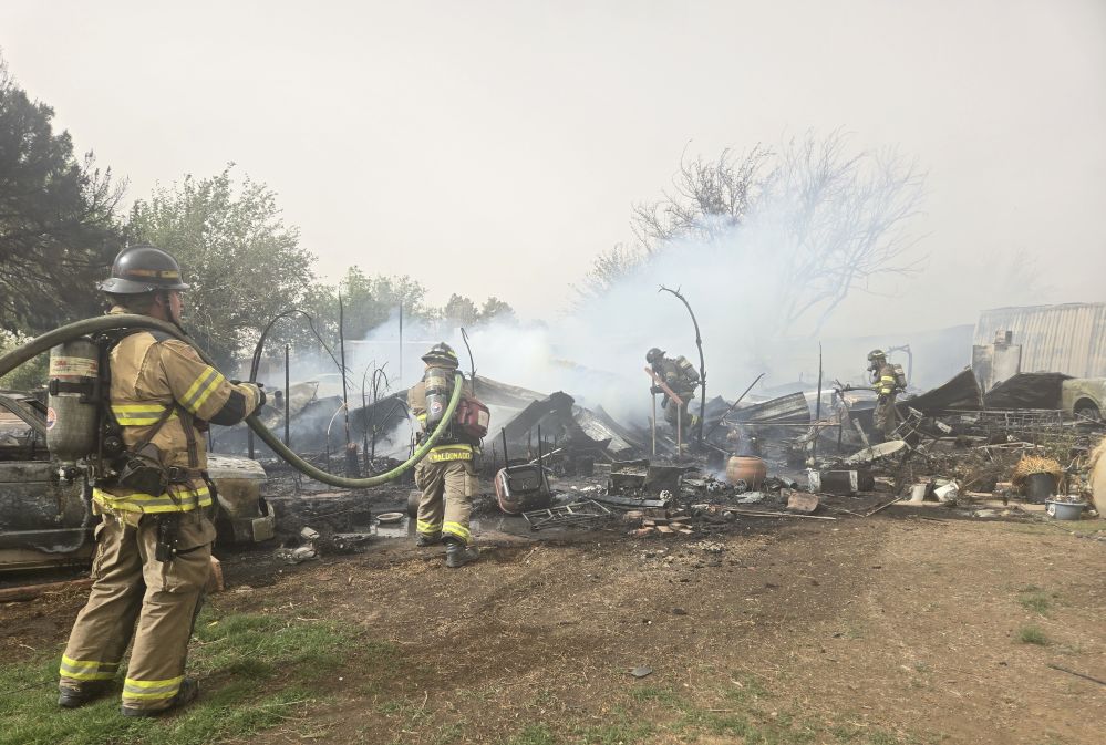 Firefighters Assist County with Glass Road Fire | Zia Country 99.5 ...