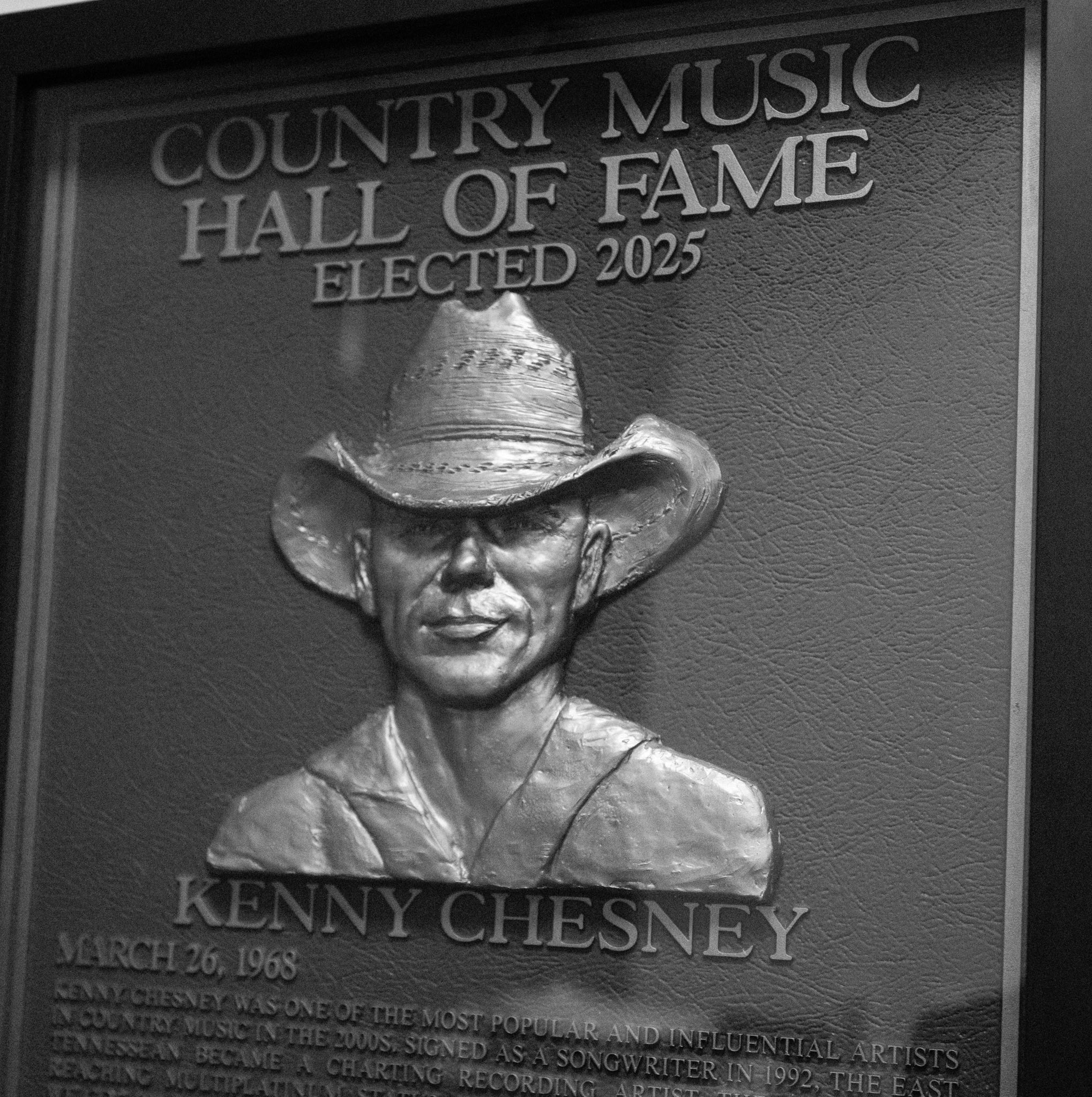 Explore Key West, Florida & Sphere Las Vegas in new Kenny Chesney ...